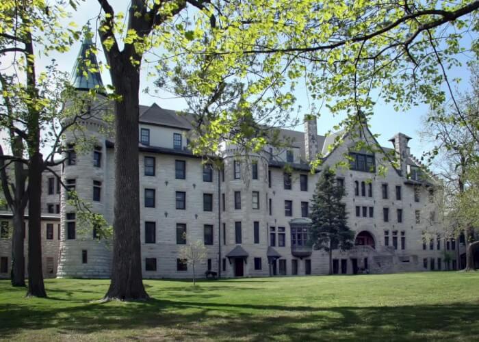 40 Beautiful Community College Campuses - Great Value Colleges